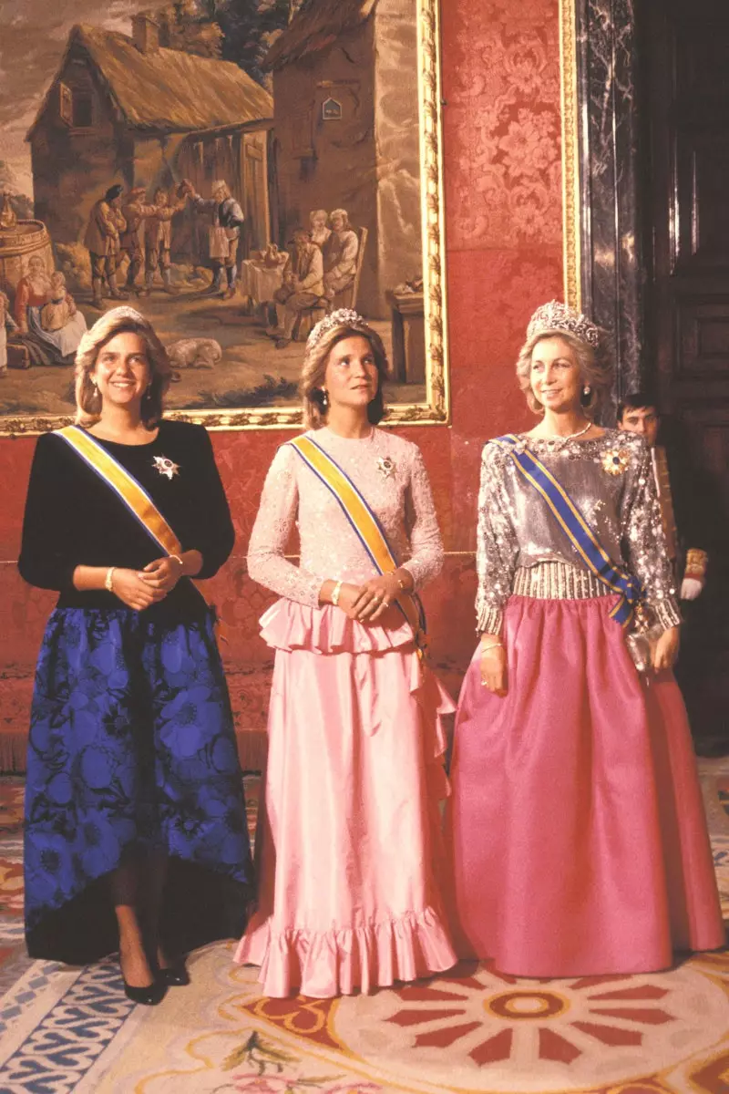 Dronning Sofia og prinsessene Cristina og Elena