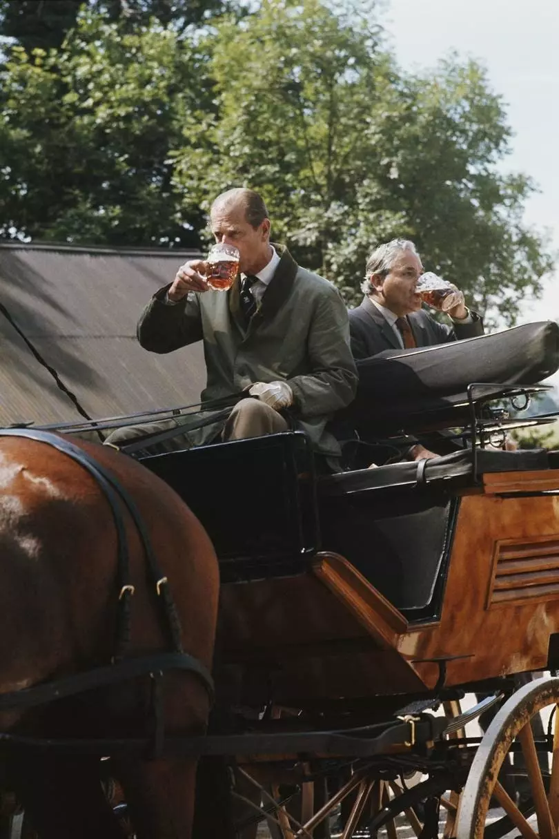 PRINCE PHILIP DUKES EDINBURGH 1980 DI BÛYERÊ SEROBÊLE DE BI BIRÊ XWE DIKE.