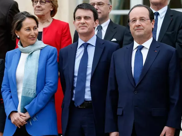 Sgolène Royal Manuel Valls na François Hollande baada ya mkutano wa Baraza la Mawaziri kufuatia mabadiliko ya Mtendaji.