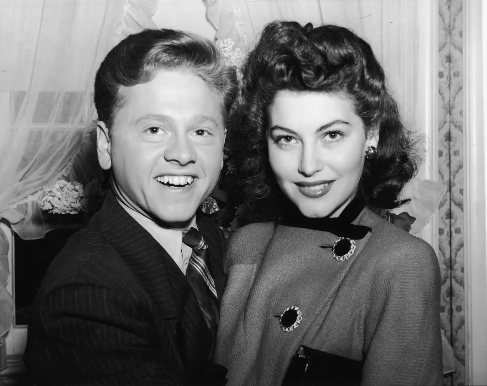 Mickey Rooney i Ava Gardner ubrzo nakon vjenčanja u siječnju 1942.