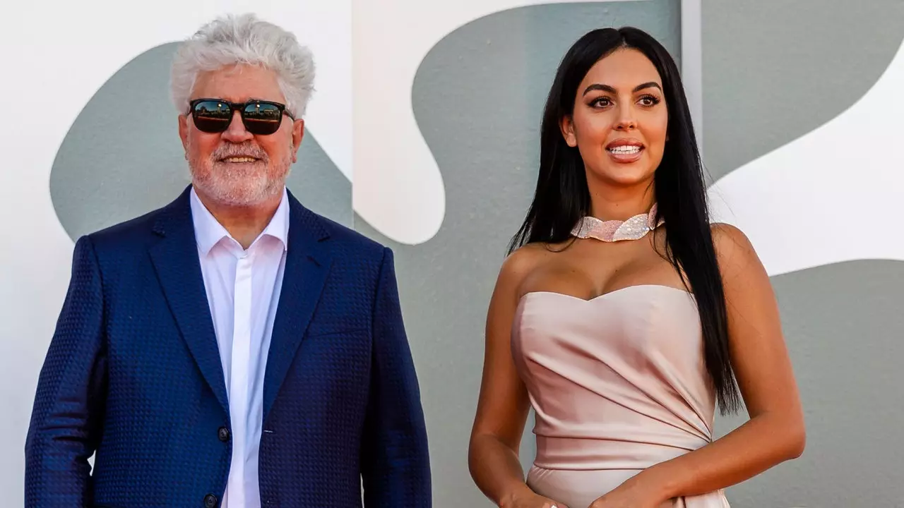 Pedro Almodóvar dia nahita ny zanany vavy arivo taona: Georgina Rodríguez