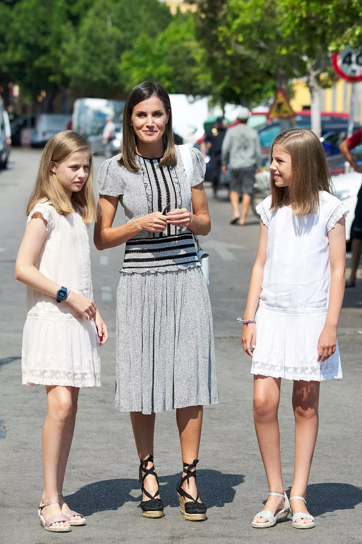 Стыль queen letizia 2018