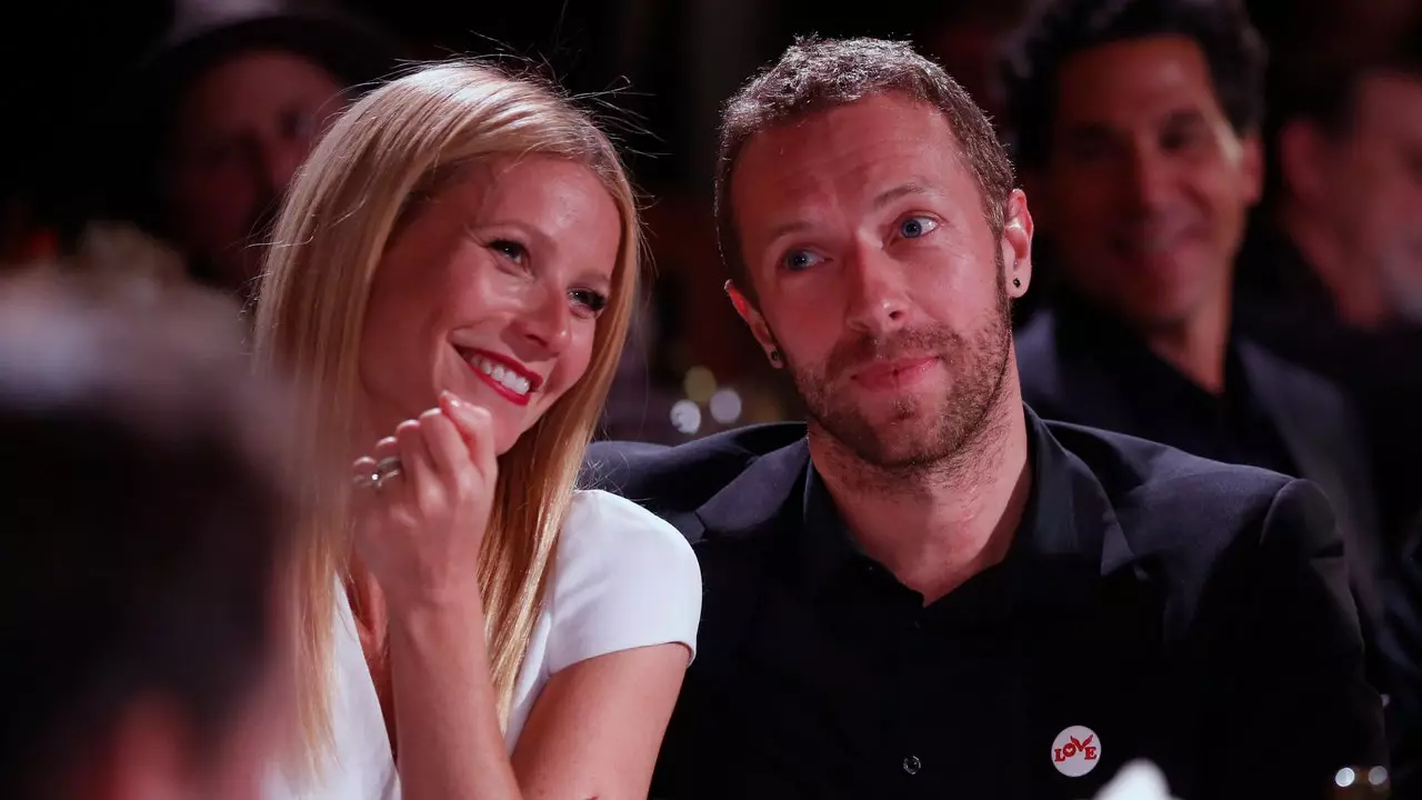 O'r cyfarfod ym Mallorca i'r "datod ymwybodol" cyntaf: priodas Gwyneth Paltrow a Chris Martin