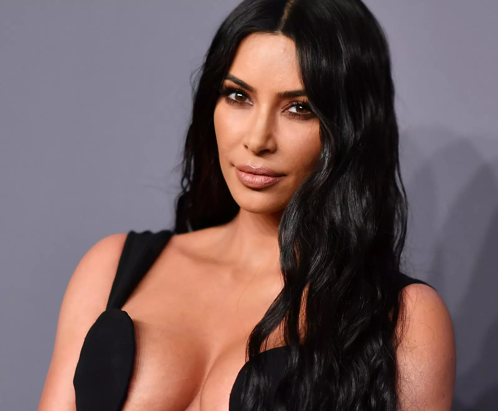 Kim Kardashian ütleb, et tunneb Meghani ja Harry läbielamist kaasa