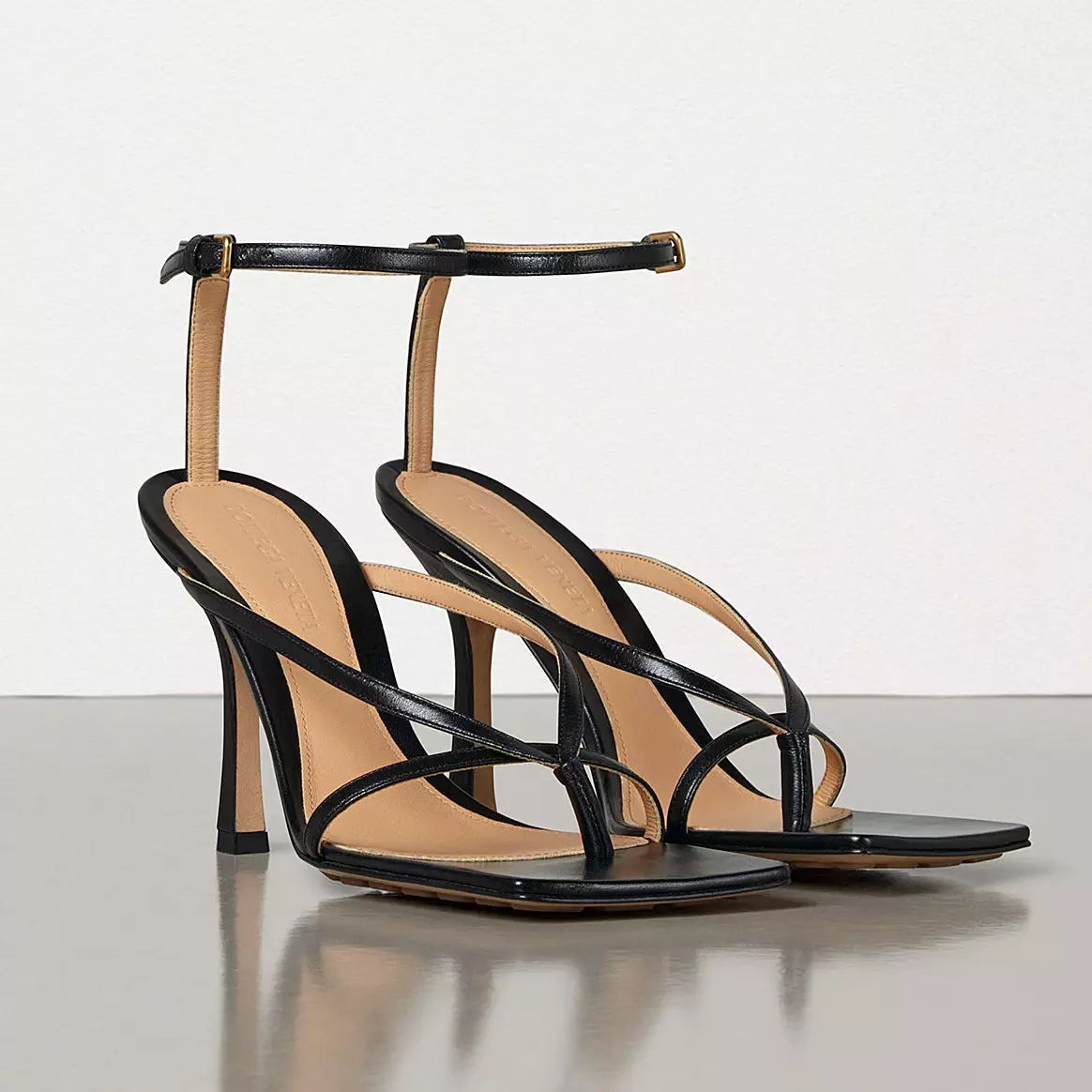 Stretch Sandals los ntawm Bottega Veneta