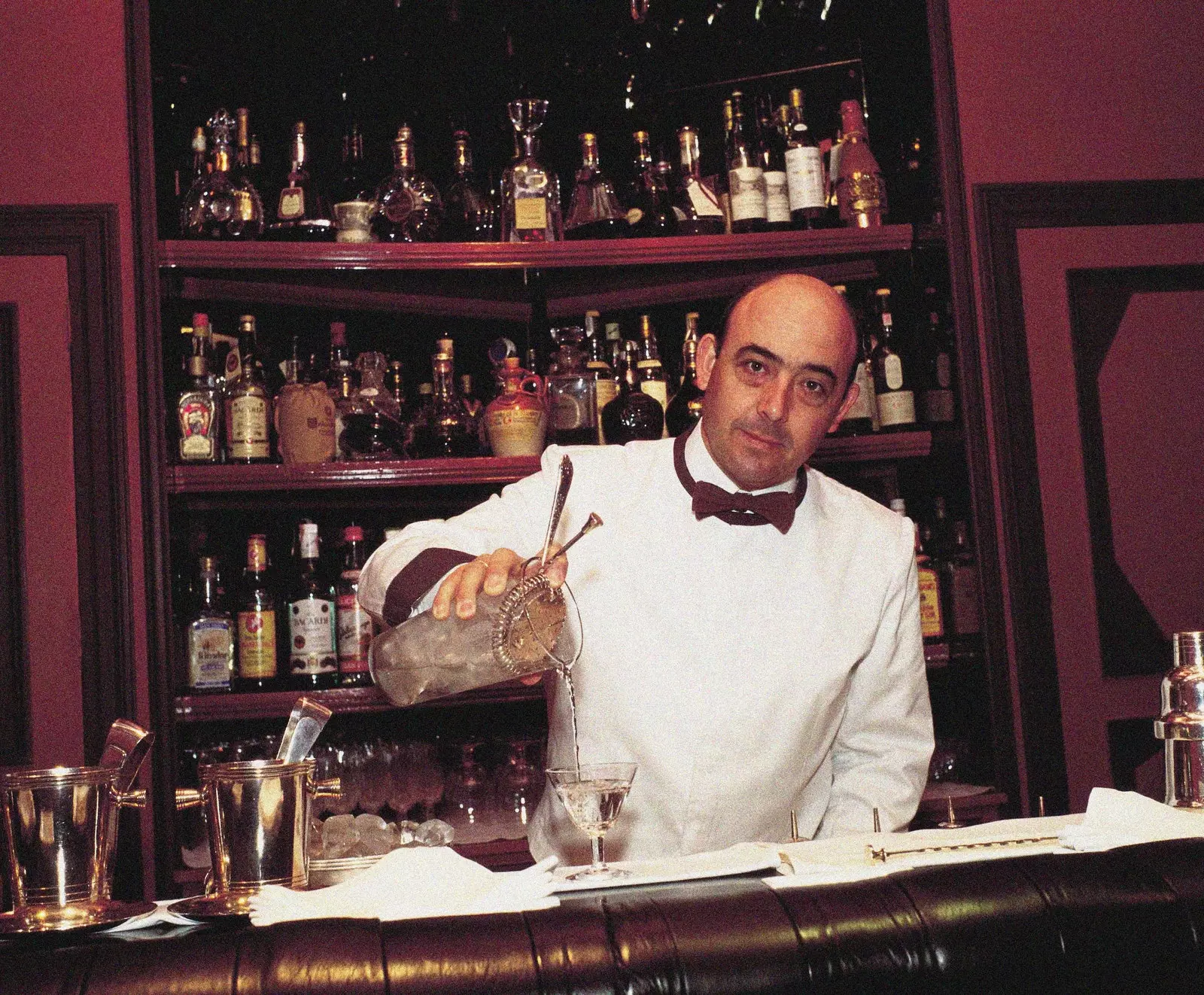 Хуан Карлос хааны хамгийн дуртай ресторан, Үндсэн хуулийг хуурамчаар үйлдсэн Залакайнтай баяртай