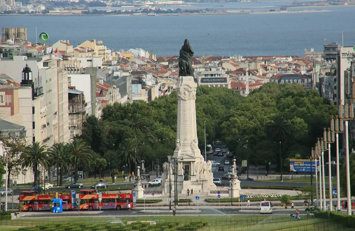 Lizbon'daki Pombal Markisi.