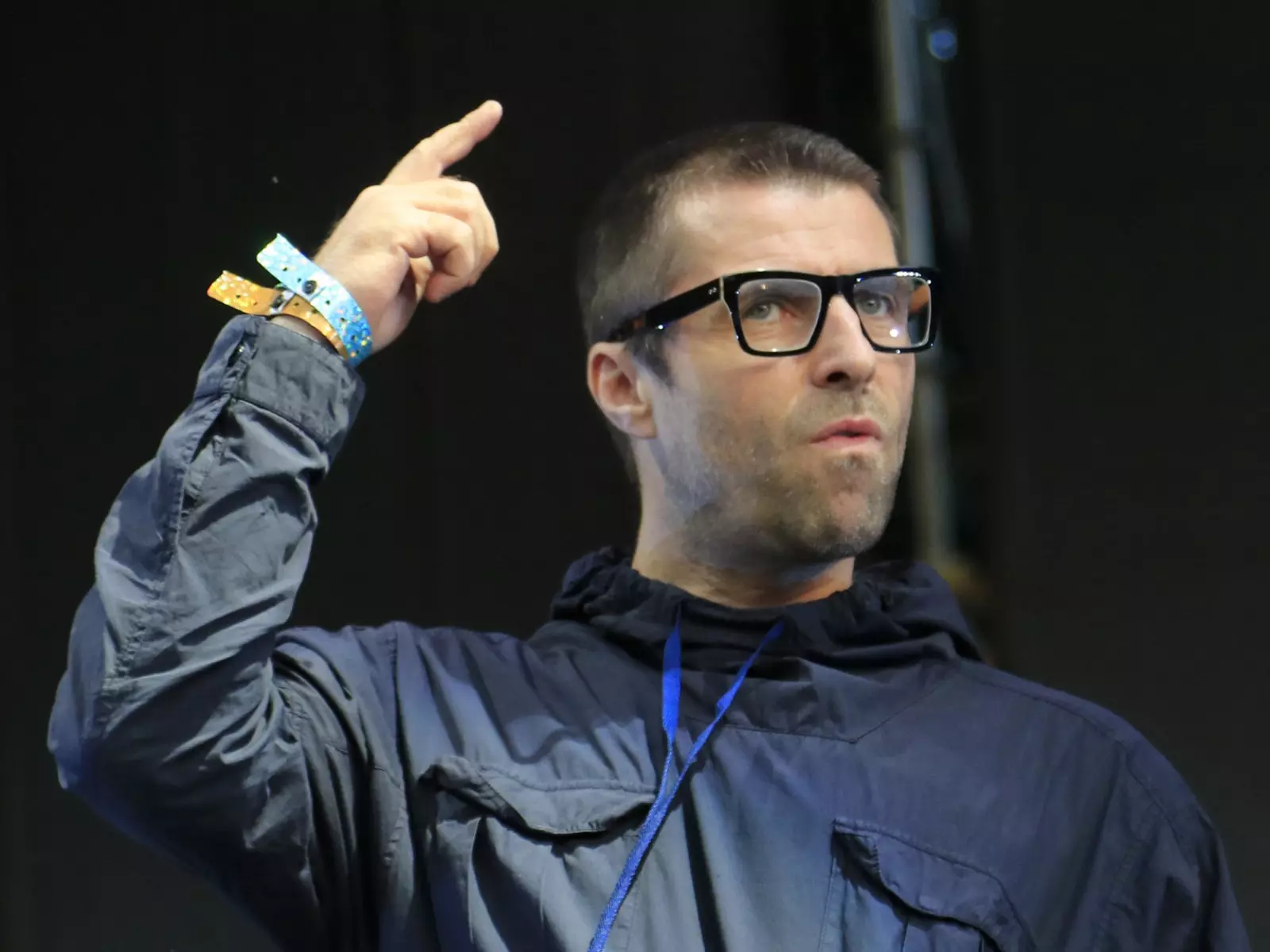 Liam Gallagher le linn a léirithe ag Dcode 2017 i Maidrid.