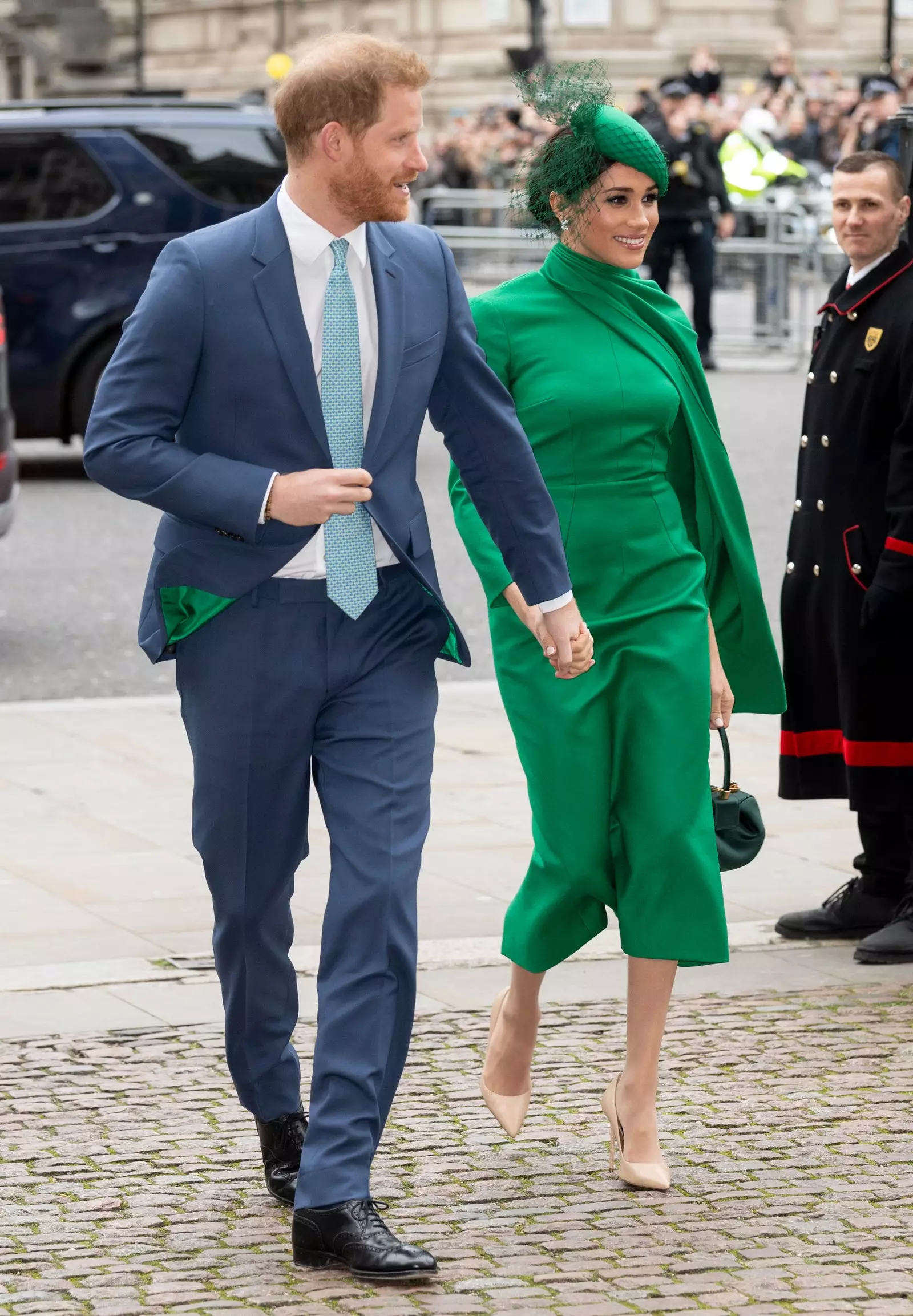 De Prënz Harry an d'Meghan Markle kommen an der Westminster Abbey.