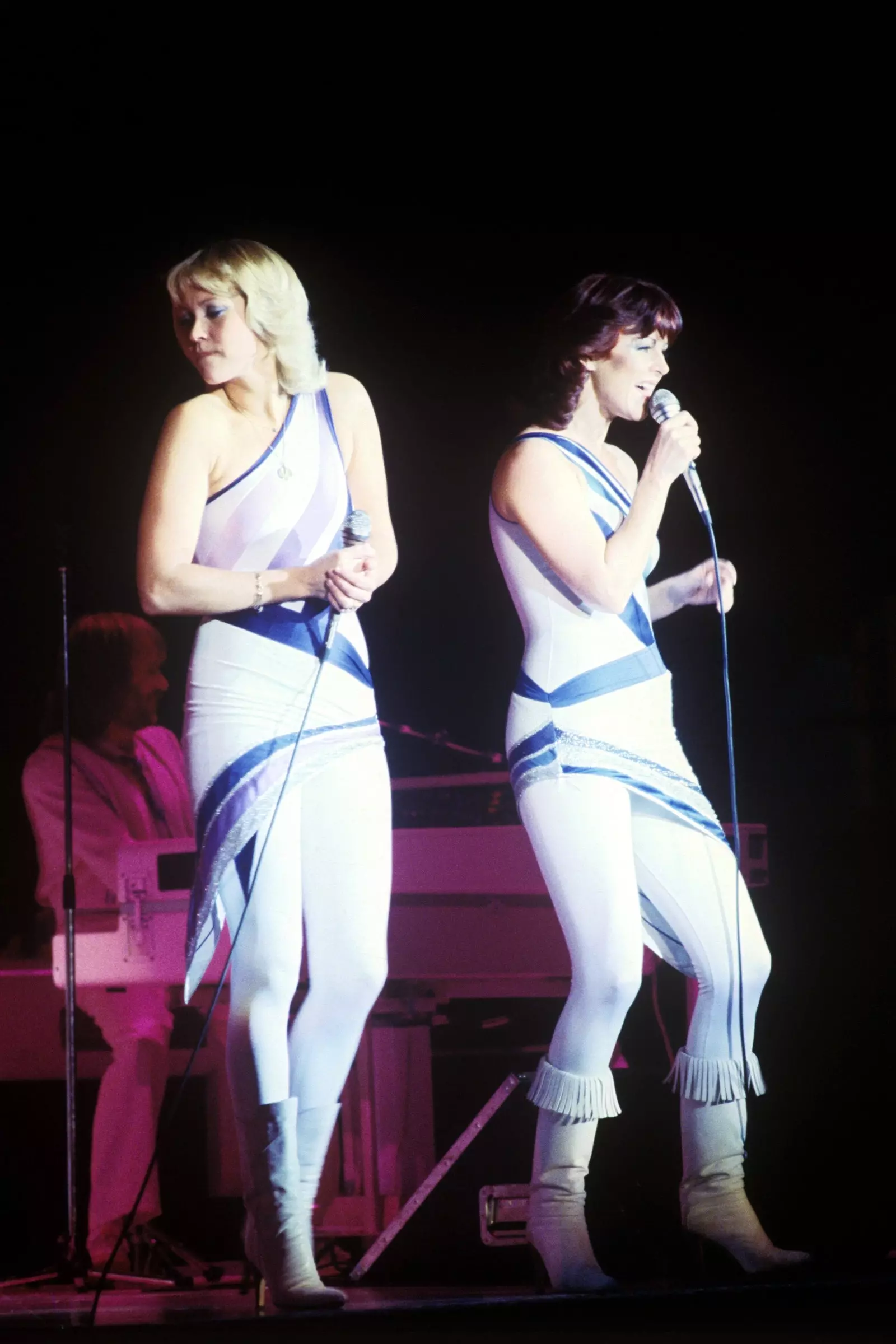 Agnetha Faltskog och Frida Lyngstad.