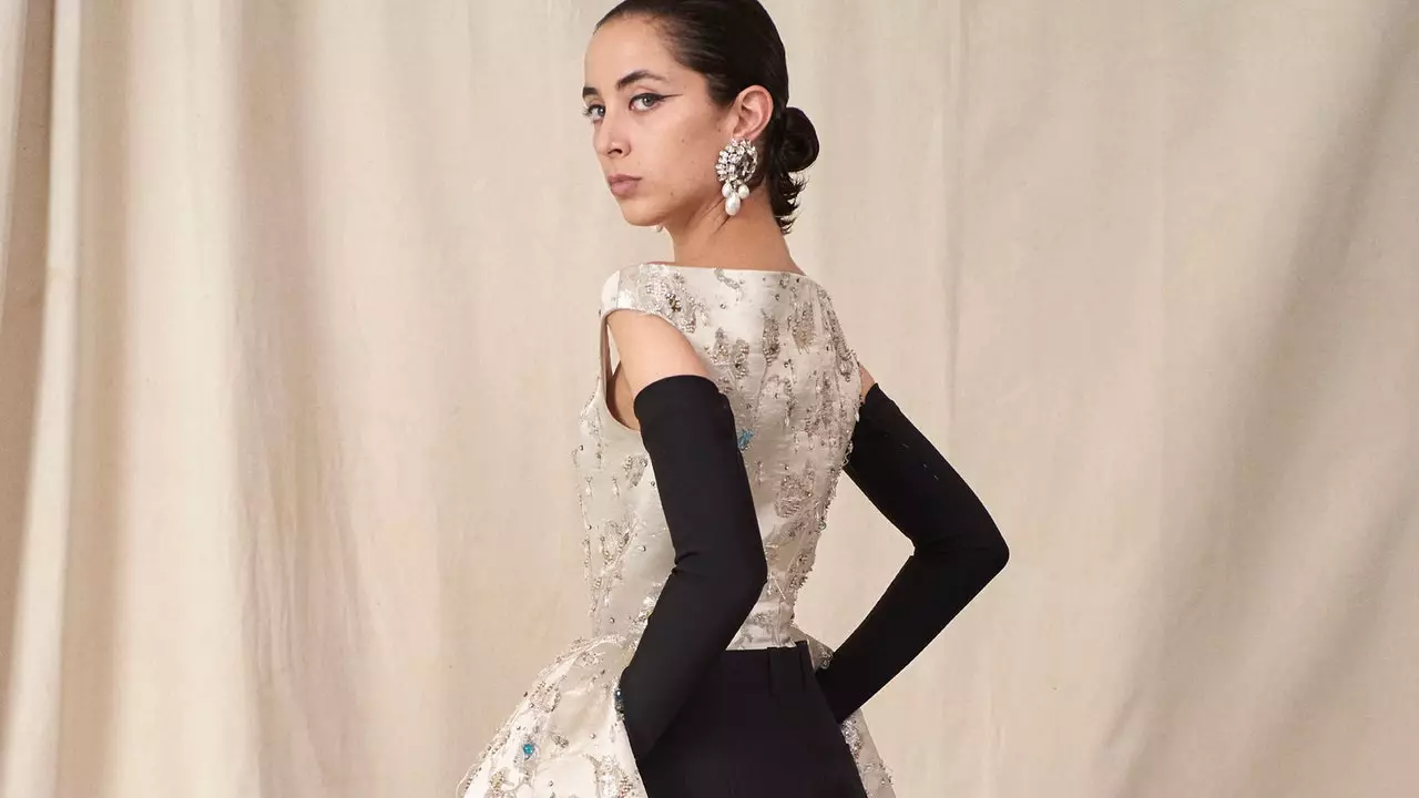 Balenciaga, mengapa sekarang: pada 'but semula' Haute Couture dan keupayaan untuk melampaui