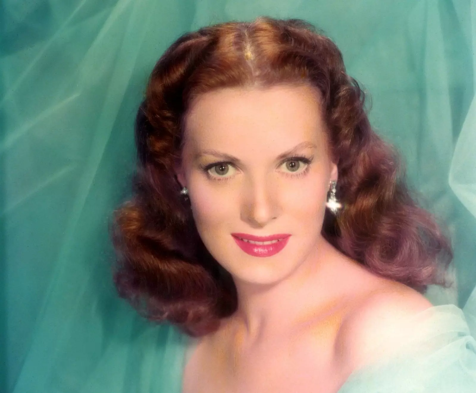 1940-يىللاردىكى Maureen O'Hara.