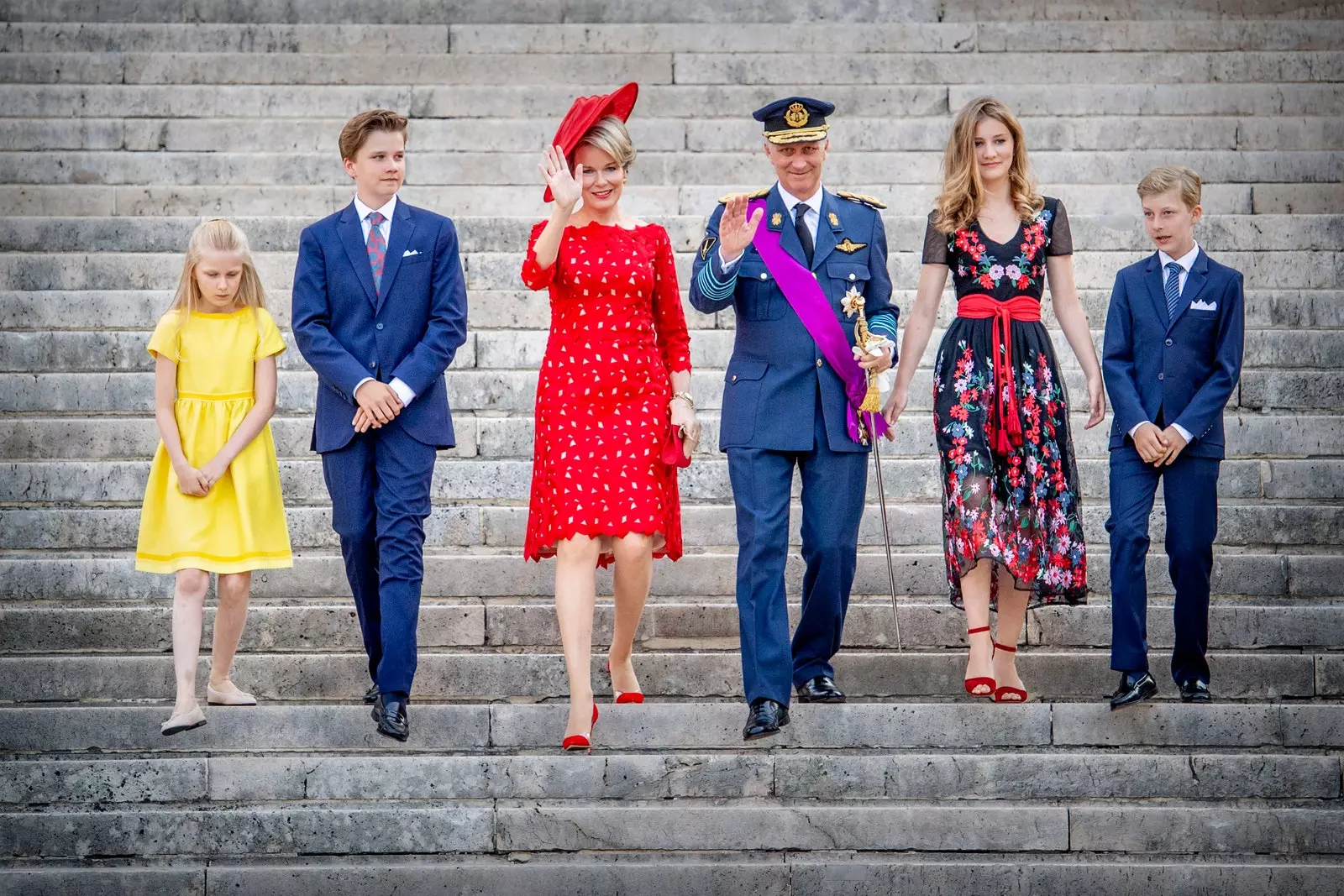 Koning Philip en Matilde met hun kinderen prinses Eleonore, prins Gabriël, prins Emmanuel en prinses...