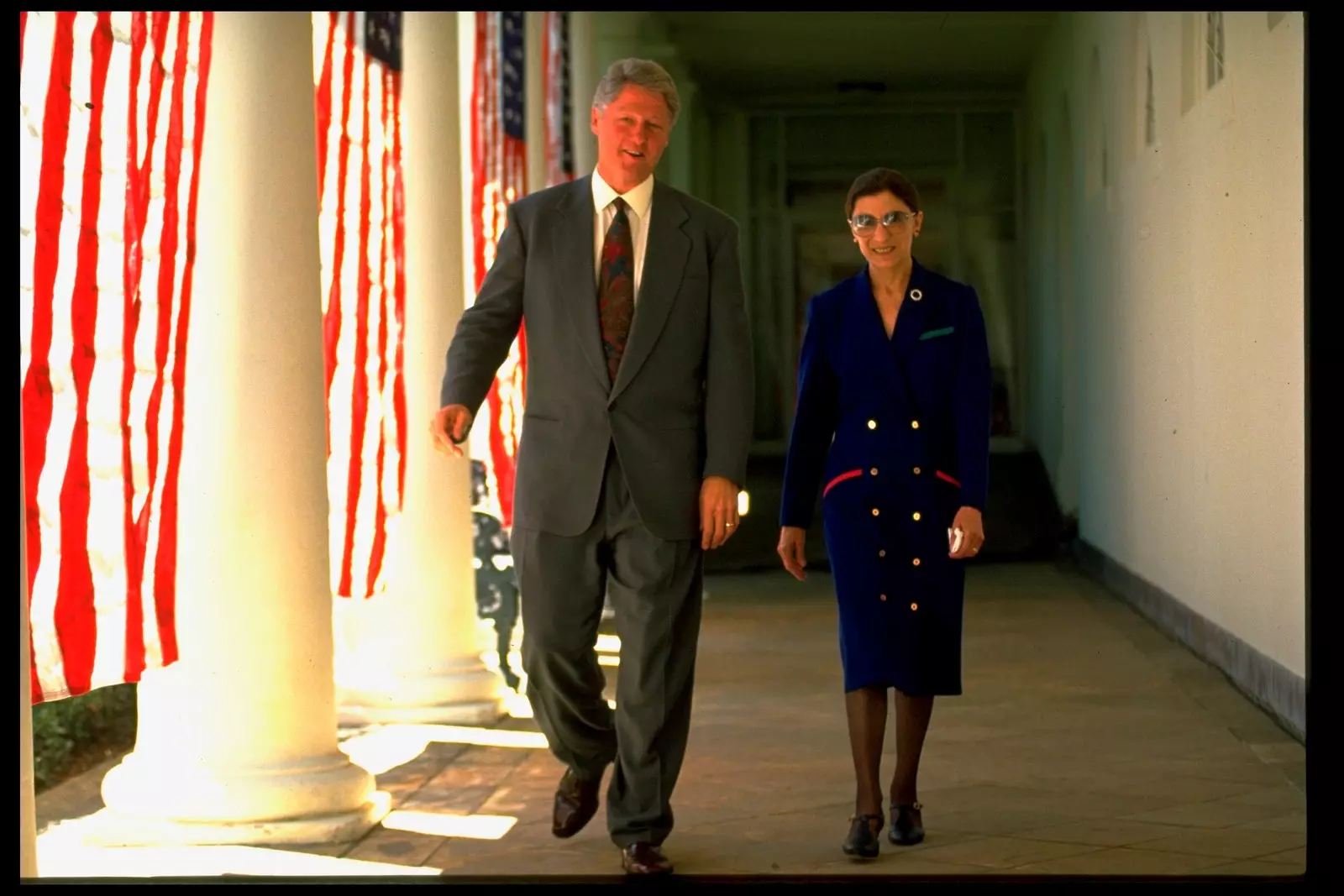 Bill Clinton le Ruth Bader Ginsburg i Meitheamh 1993.