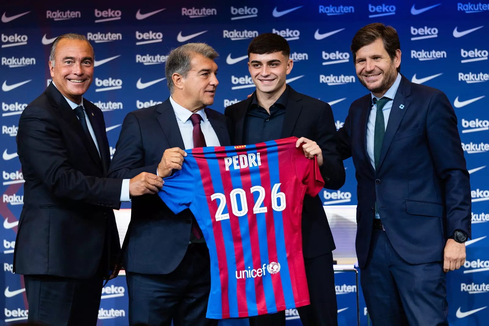 Pedri op de dag dat zijn verlenging bij Barça werd aangekondigd tot 2026.