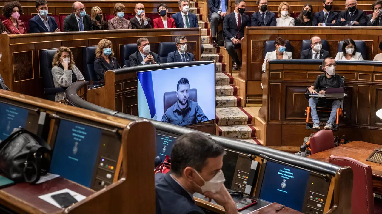 Questo l'intervento di Zelenski al Congresso dei Deputati: dalla citazione di Gernika alle critiche alle società spagnole che ancora commerciano con la Russia