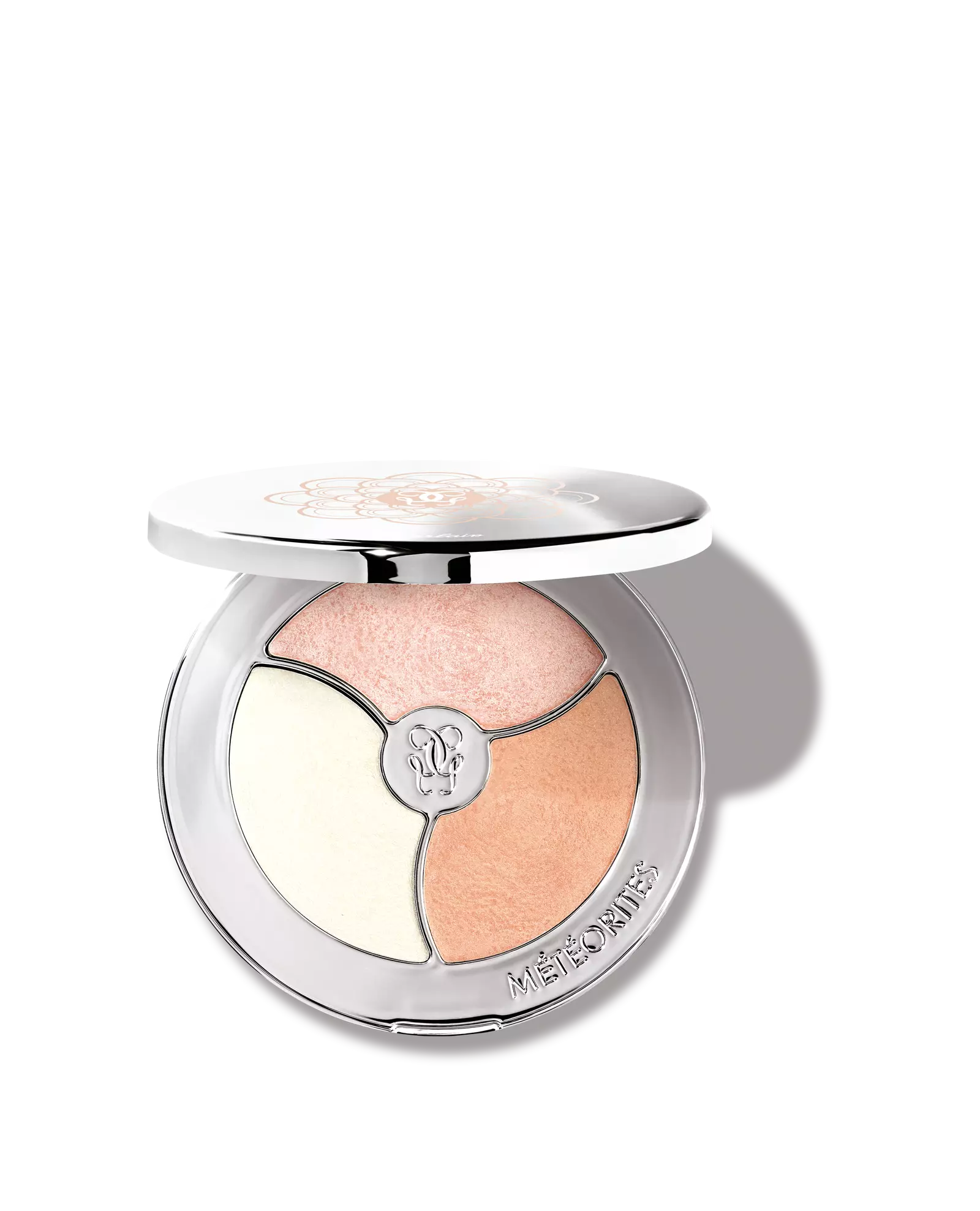 Lub 'Pearl Dust' palette los ntawm Guerlain Mtorites sau.