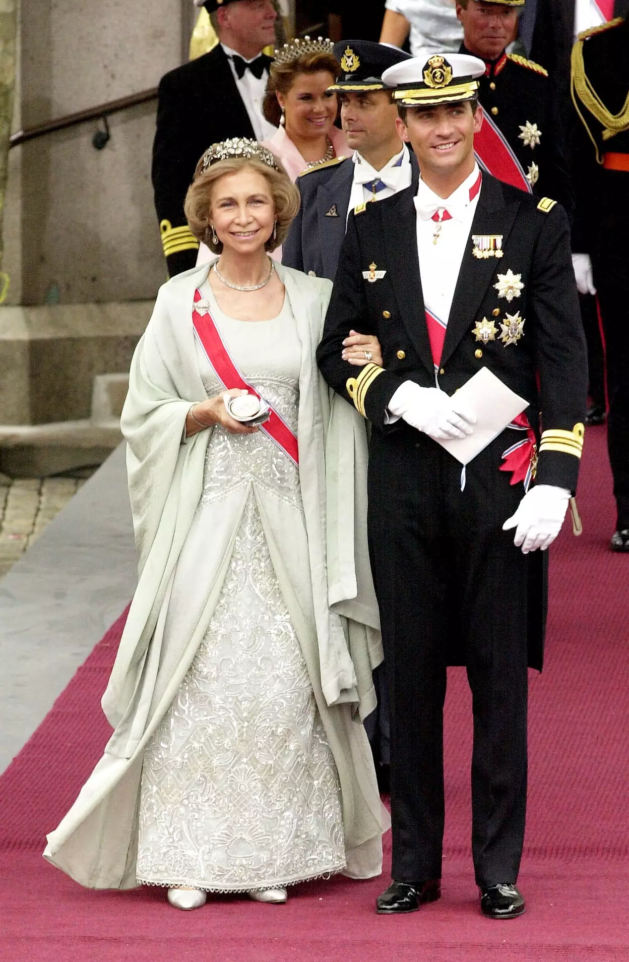 Sofia af Grækenland og Felipe de Borbón ved brylluppet mellem Haakon af Norge og Mette Marit i 2001.