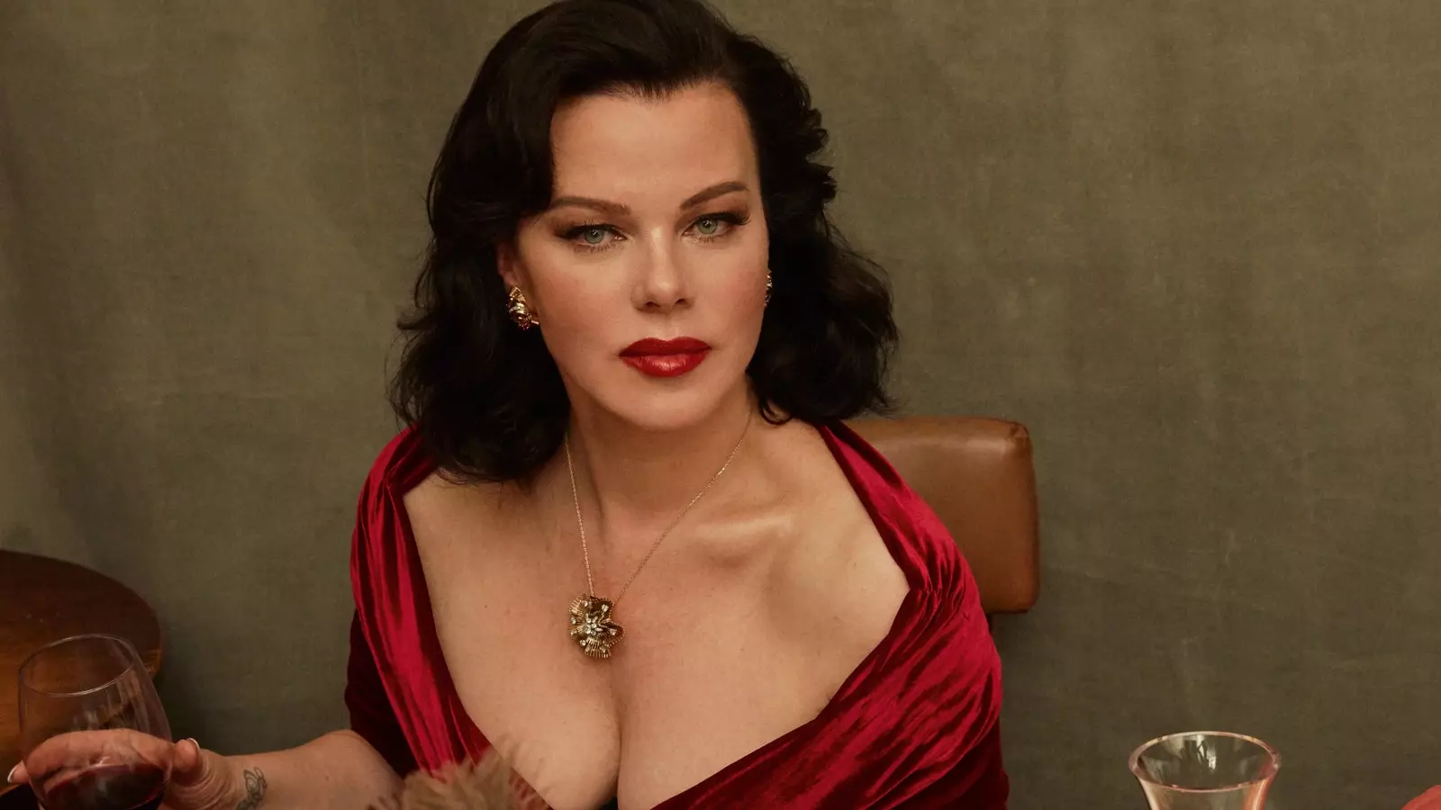 Intiem van Madonna en koningin van die New York van die 80's, dit is Debi Mazar die Ava Gardner van Paco León