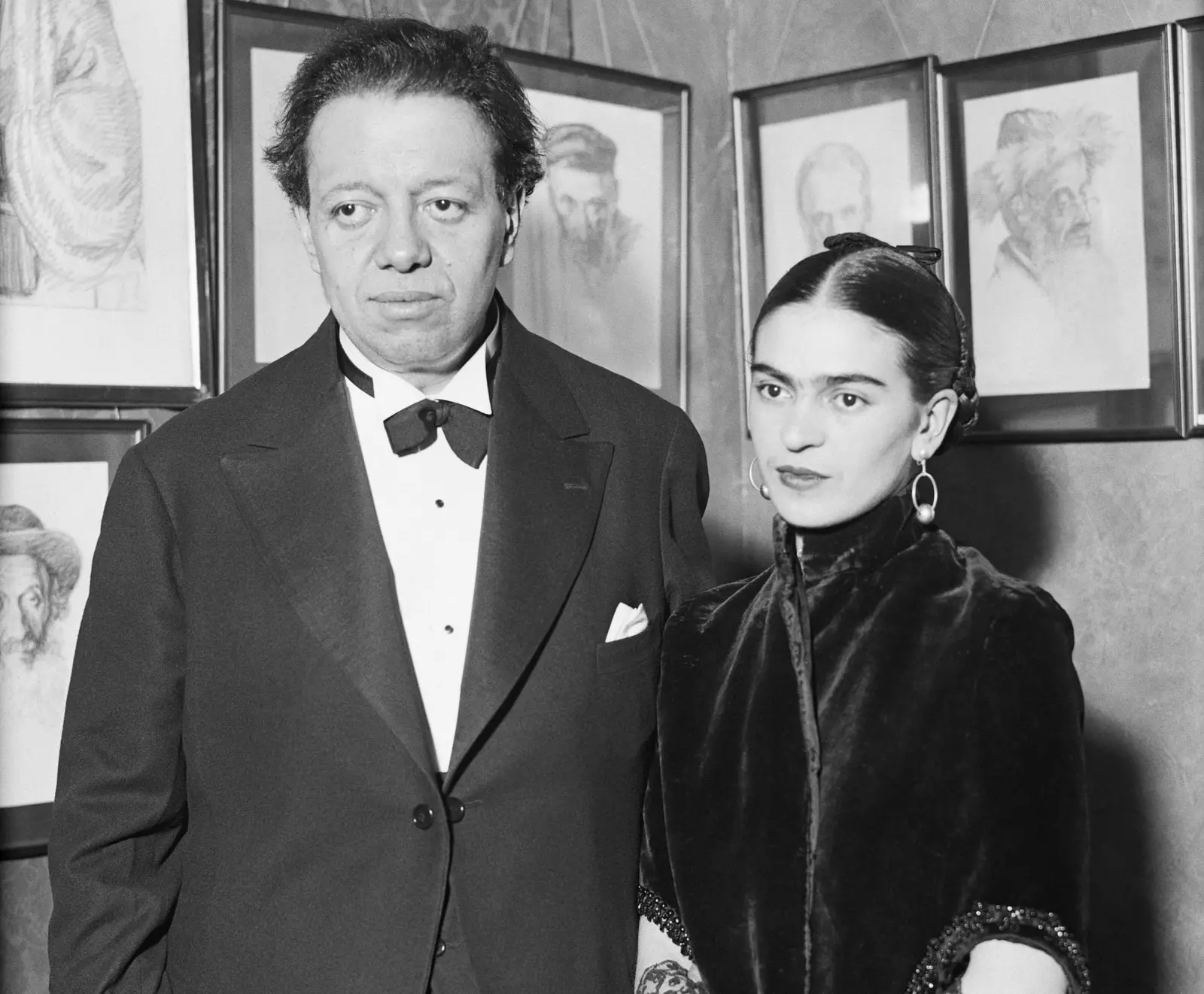 Diego Rivera iyo Frida Kahlo gudaha gallery New York ee 1933.