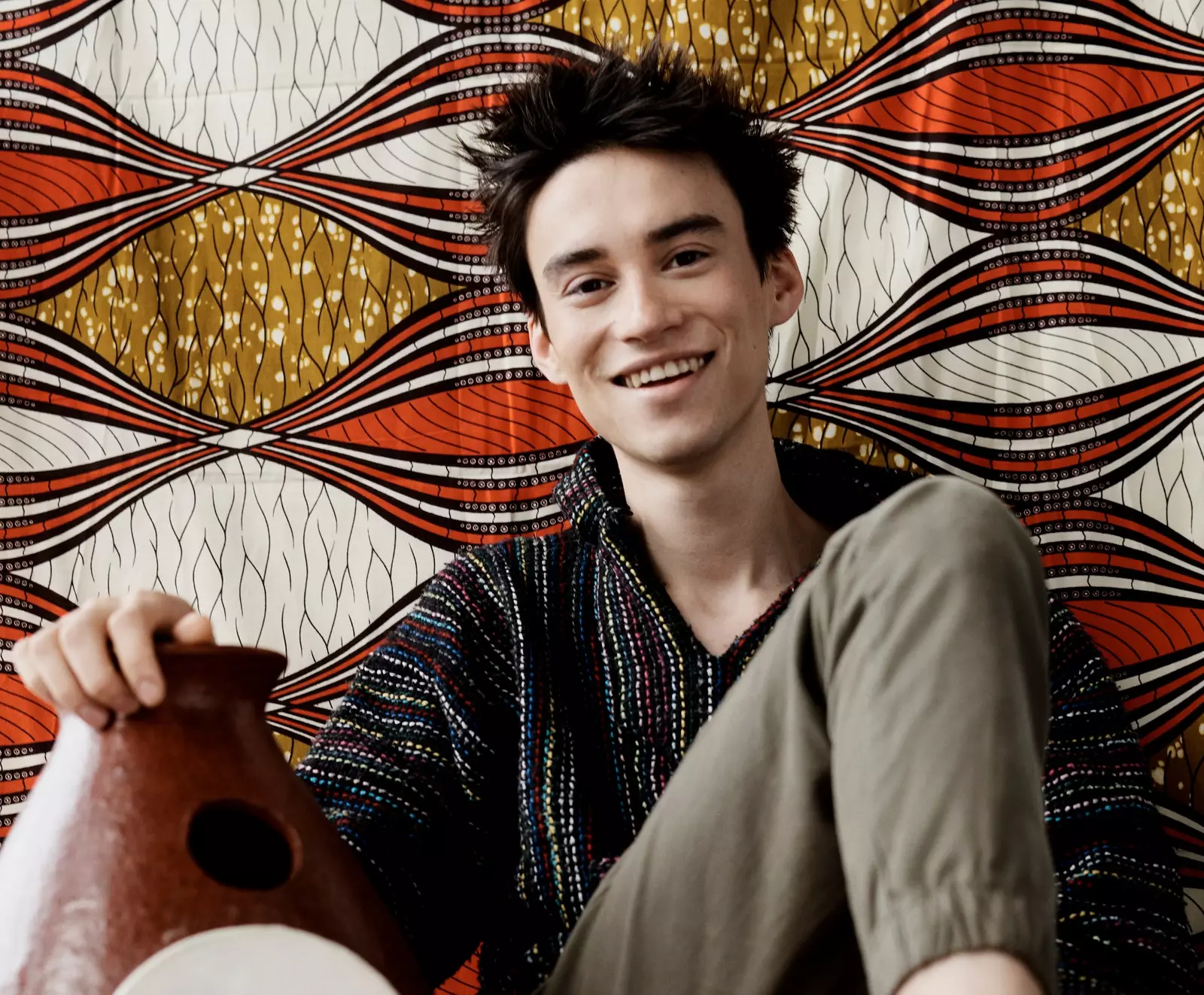 Muimbi Jacob Collier mupikicha yekusimudzira yedambarefu rake idzva 'Djesse vol. Poshi'.