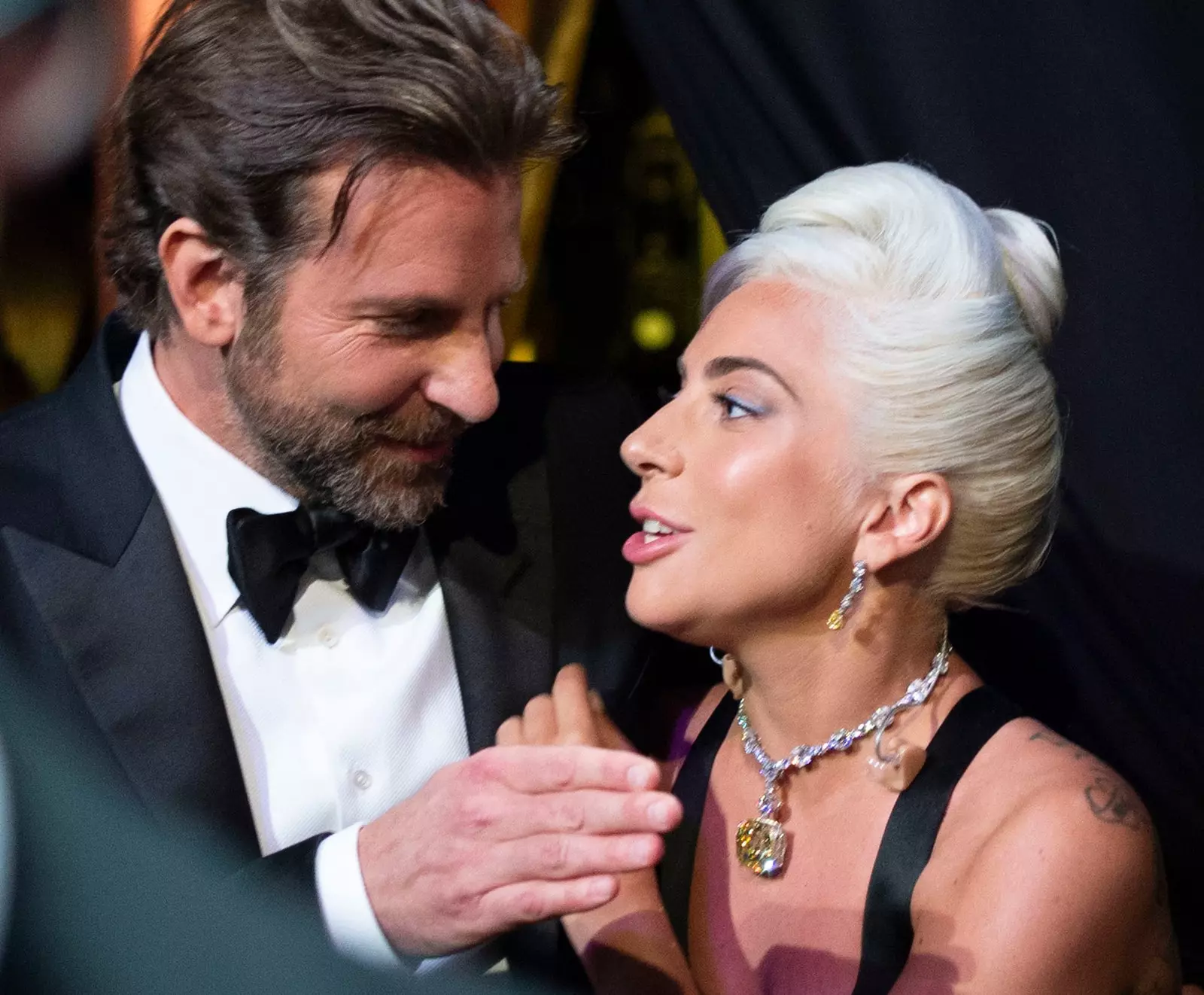 Bradley Cooper និង Lady Gaga ។