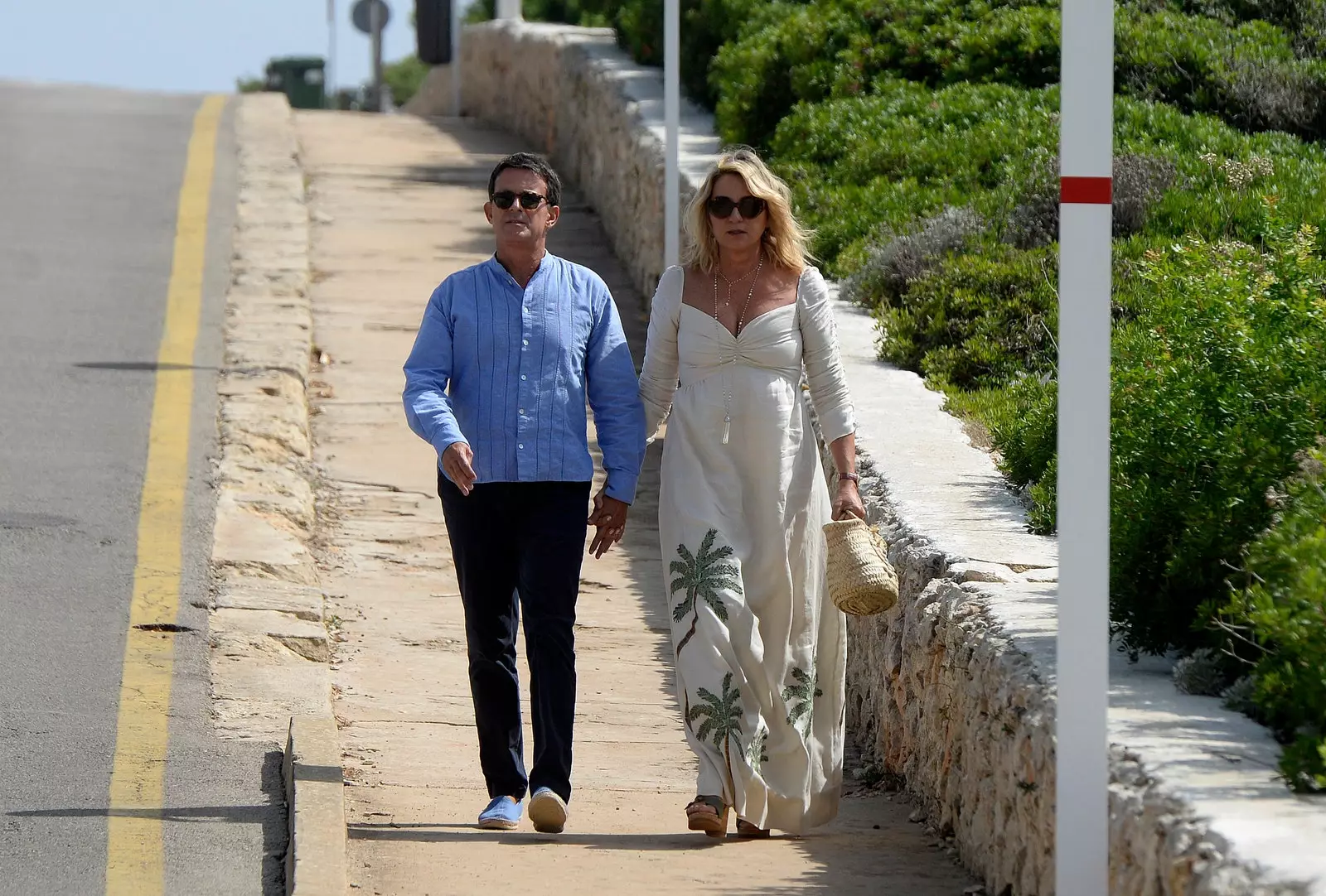 VIP-gasten drie trouwjurken... Dit was de exclusieve bruiloft van Manuel Valls en Susana Gallardo op Menorca