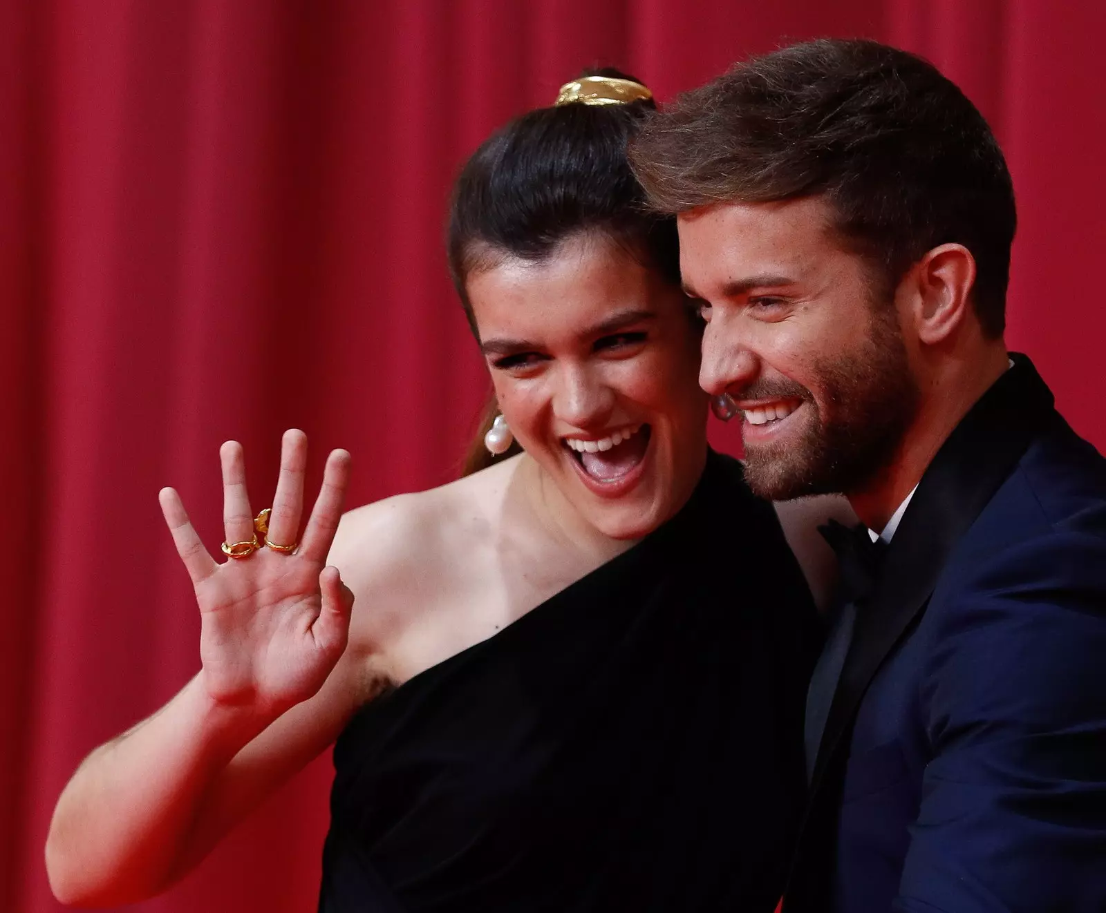 Amaia Romero a Pablo Alborn na odovzdávaní cien Goya 2020.