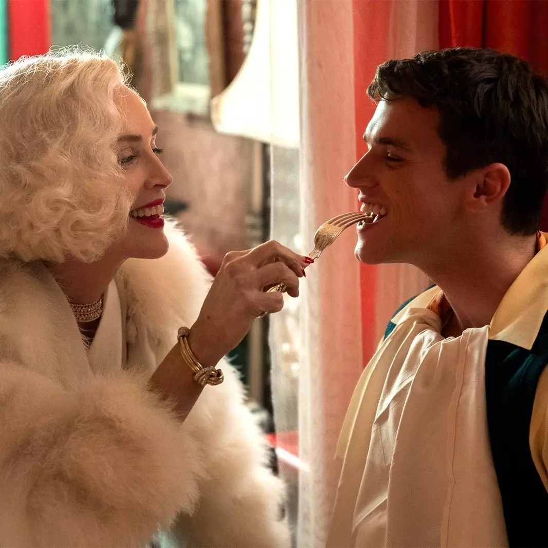 Sharon Stone və Brandon Flynn