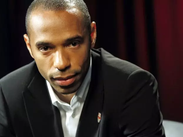 Sebapali sa bolo ea maoto sa Fora Thierry Henry