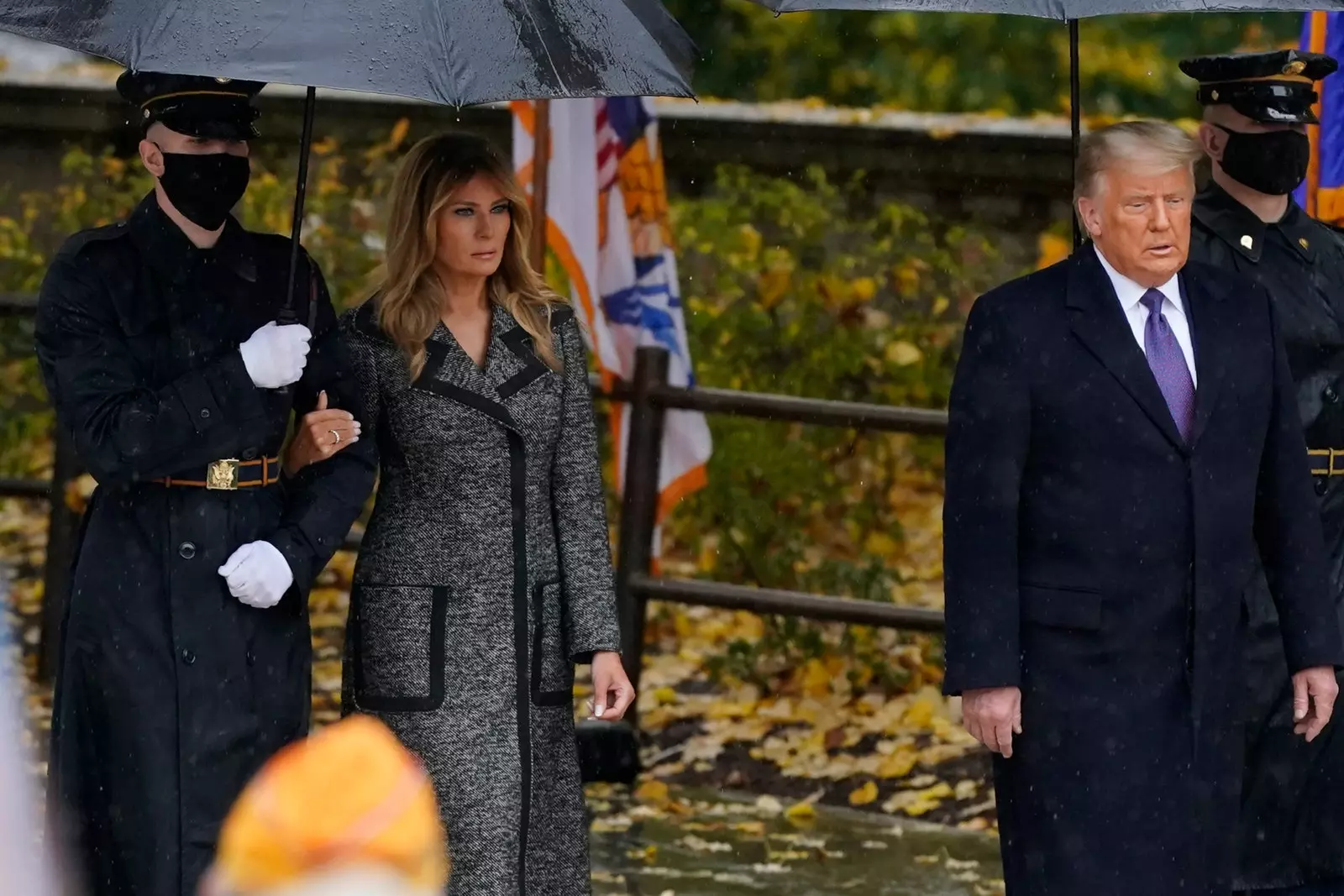 Donaldas ir Melania Trump veteranų pagerbimo metu.