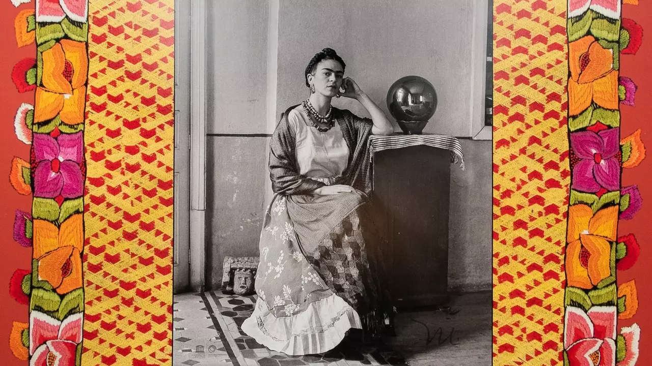 'Uçjak ganatlar': Frida Kahlonyň eserleri Madride gelýär