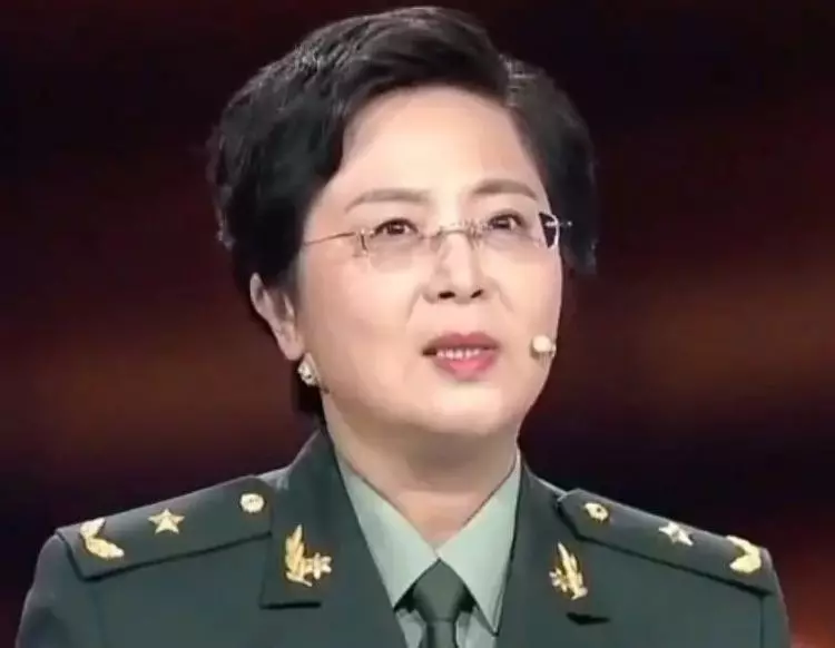 General and epidemiologist Chen Wei.