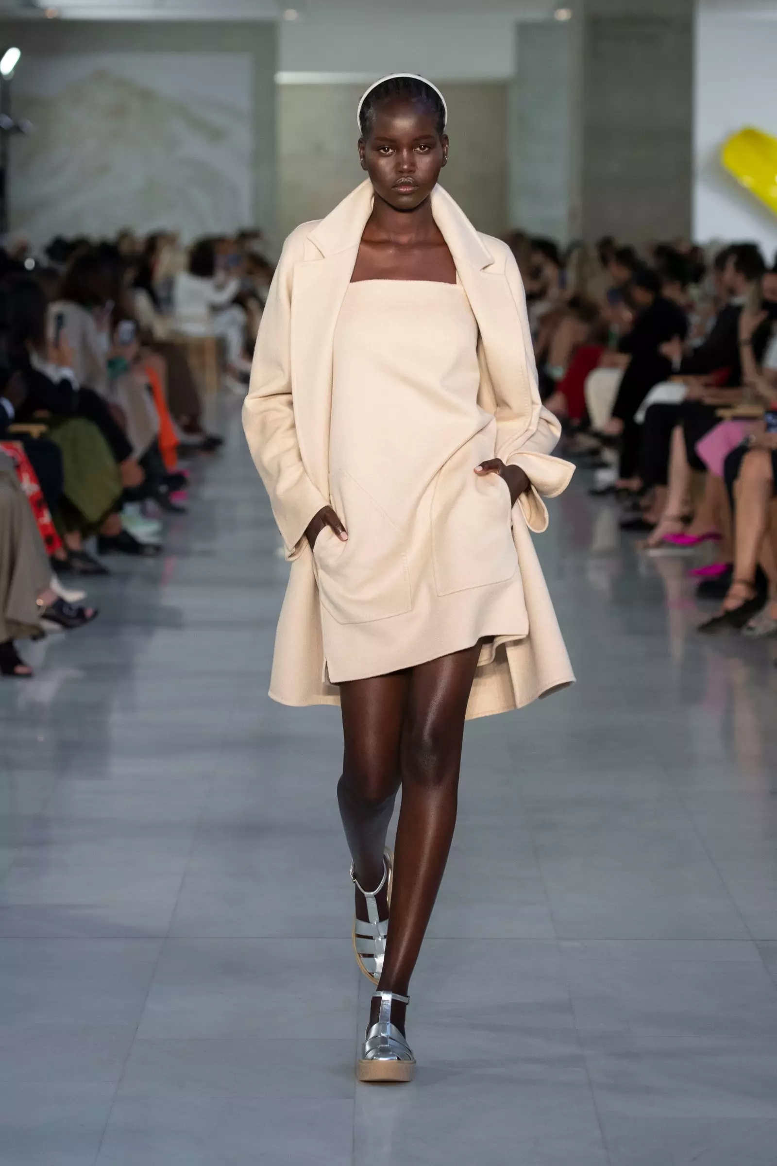 Max Mara primavera 2022