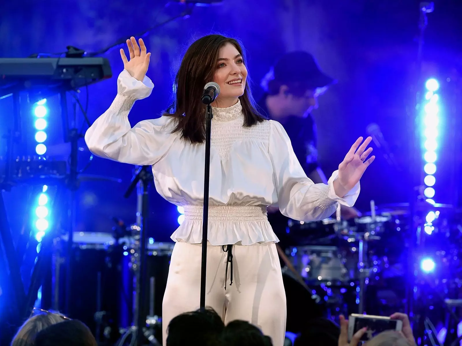 Lorde își cere scuze după o referire inofensivă la Whitney Houston