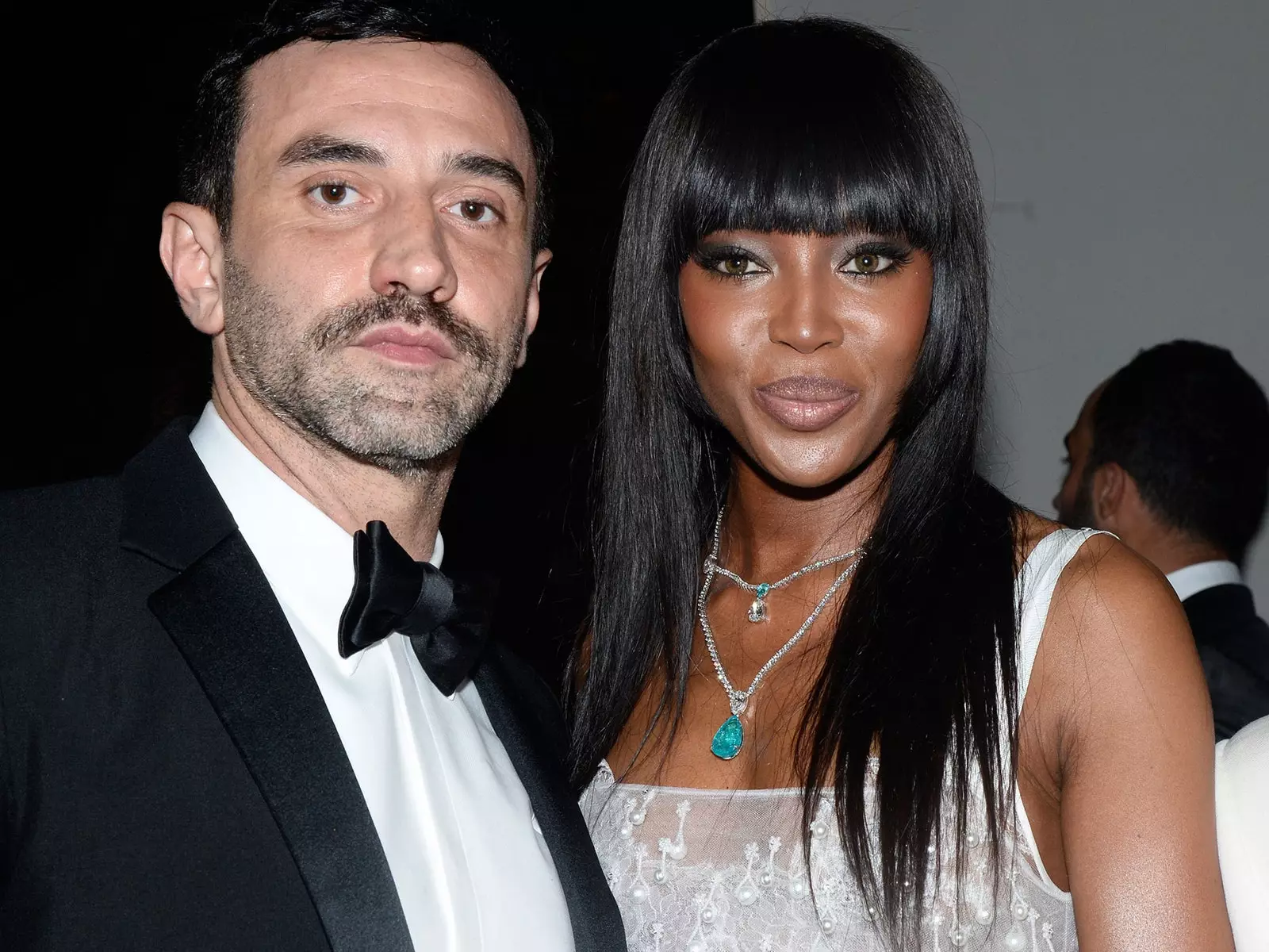 Ricardo Tisci และ Naomi Campbell ในเดือนเมษายน 2016 ที่บราซิล