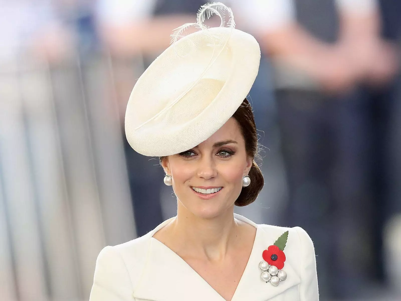 Kate Middleton í hvítu