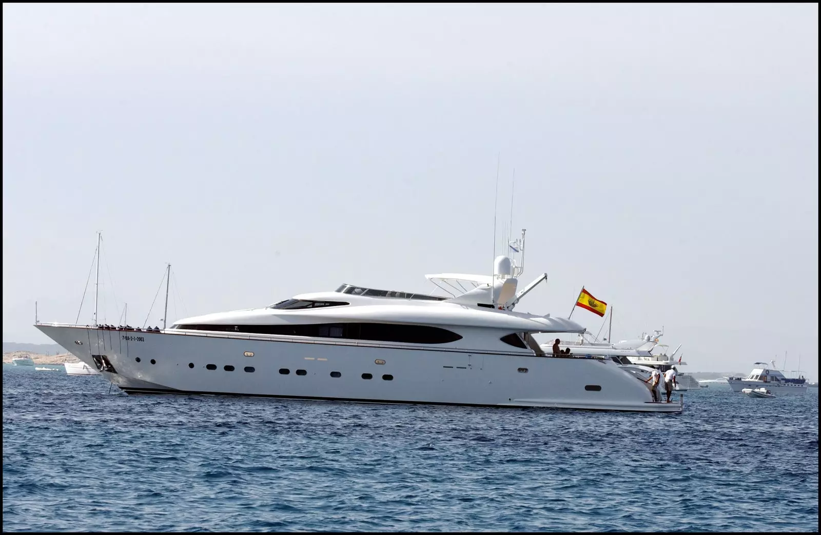 amancio ortega yatch