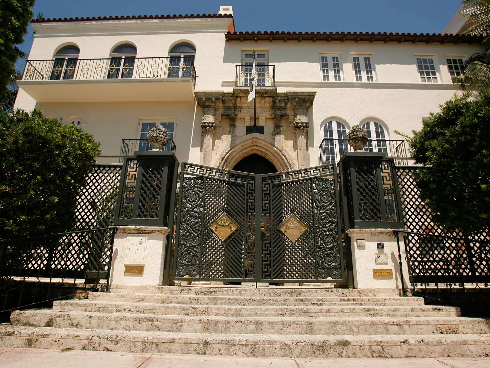 Casa Casuarina نىڭ يۈزى بۈگۈن مېھمانخانىغا ئۆزگەرتىلدى.