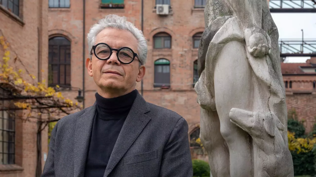 Alberto Torsello, director artistic Fortuny: „Marea criză actuală este că oamenii nu trăiesc în prezent”