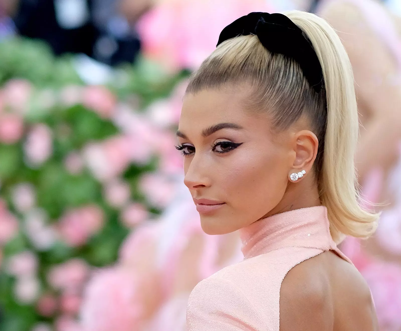 Hailey Bieber explains why Justin's rumors affect her mental health