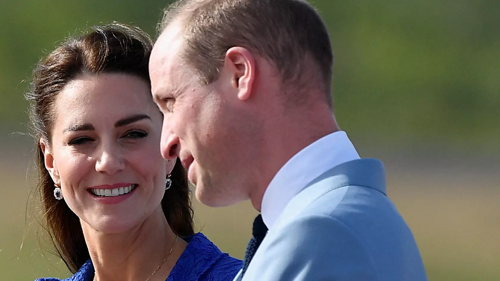 Kate Middleton dan Pangeran William di Belize.