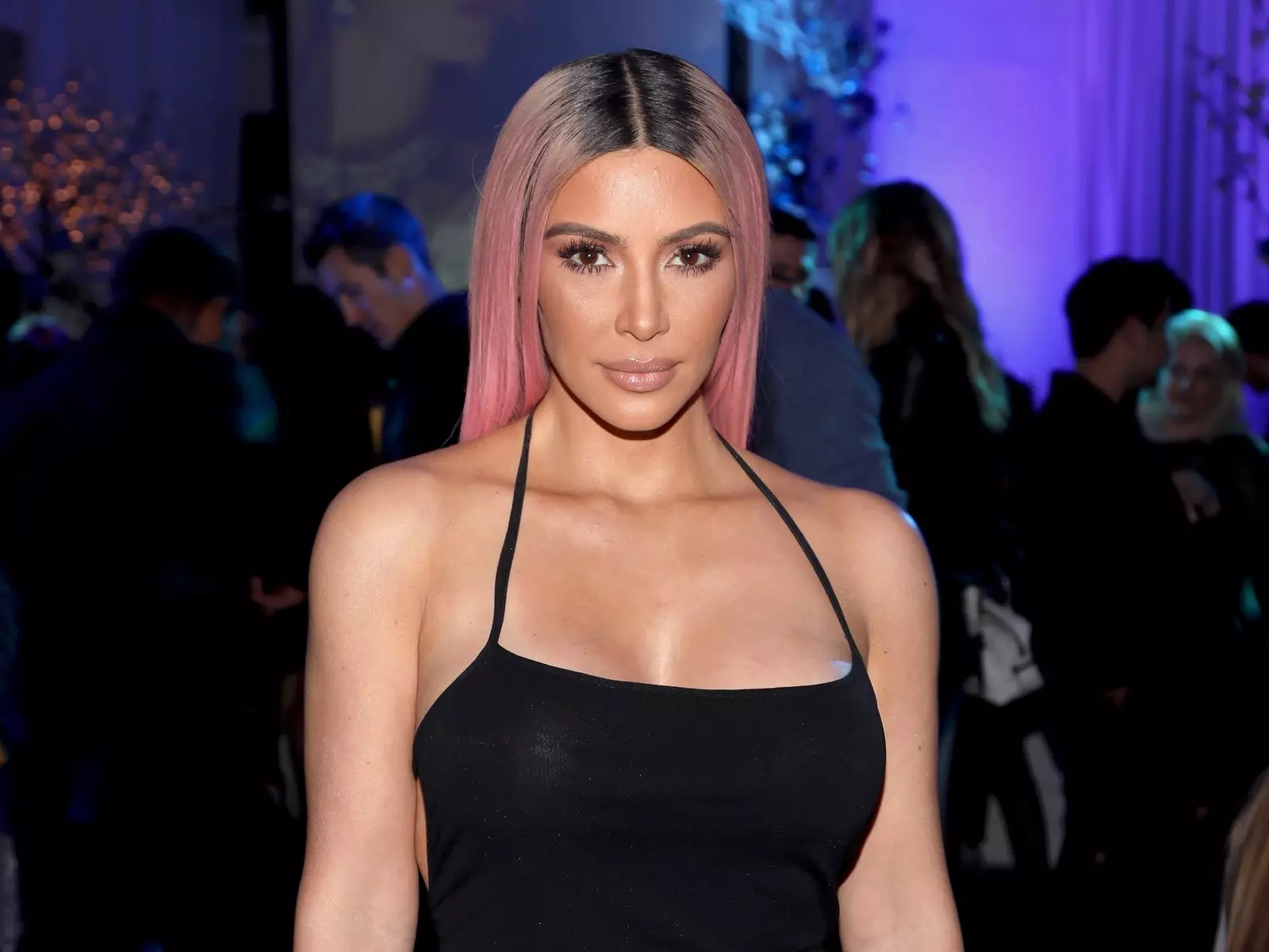 Kim Kardashianek bere burua sakrifikatu behar izan zuen Kourtneygatik Oscar gauean