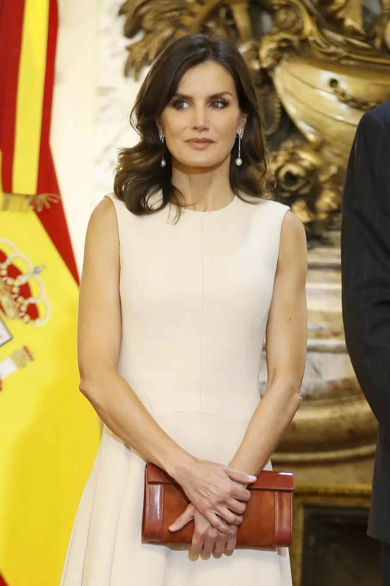 Doña Letizia نىڭ مىخلىرىغا نېمە بولدى