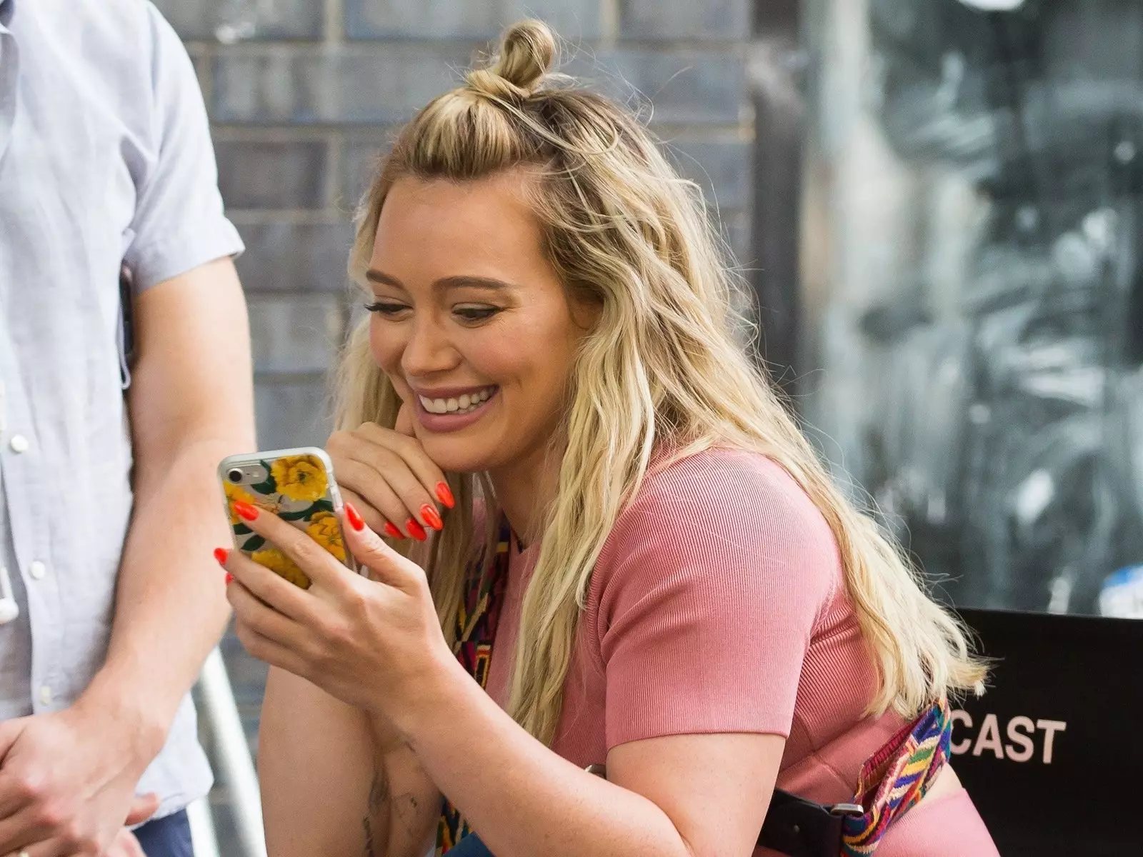 Hilary Duff nyob rau hauv lub series Younger