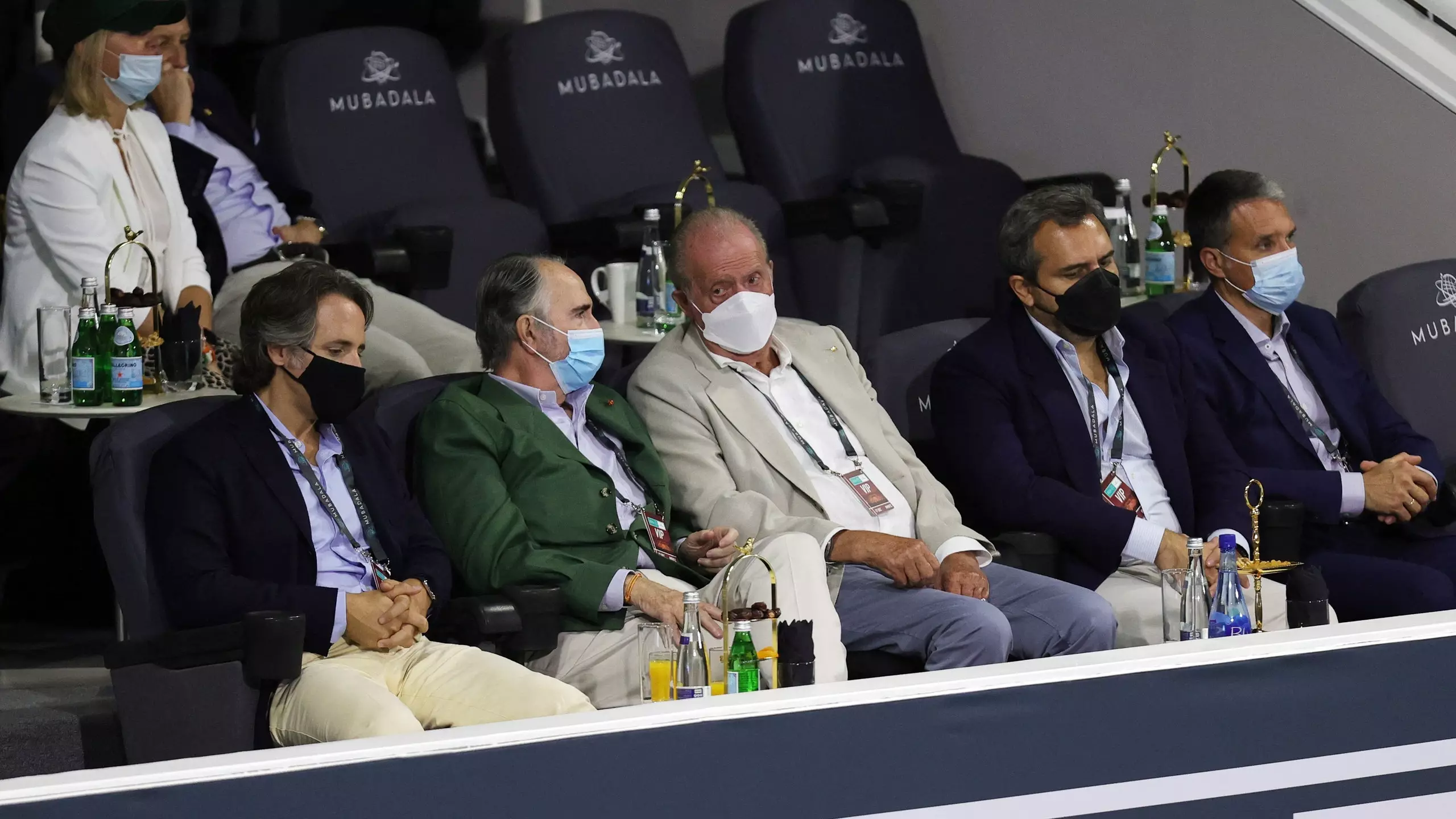 King Juan Carlos Jimcihii ciyaar Rafa Nadal ah oo ka tirsan Horyaalnimada Tennis-ka Adduunka ee Mubadala oo lagu ciyaaray Abu Dhabi.