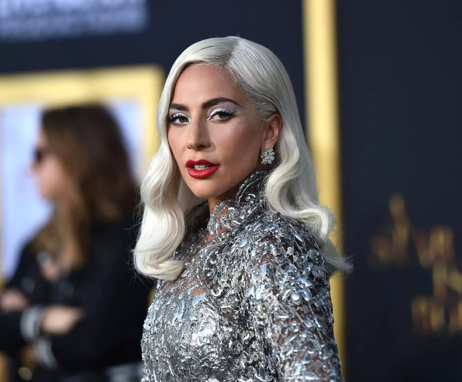 Lady Gaga revela o significado da súa última tatuaxe