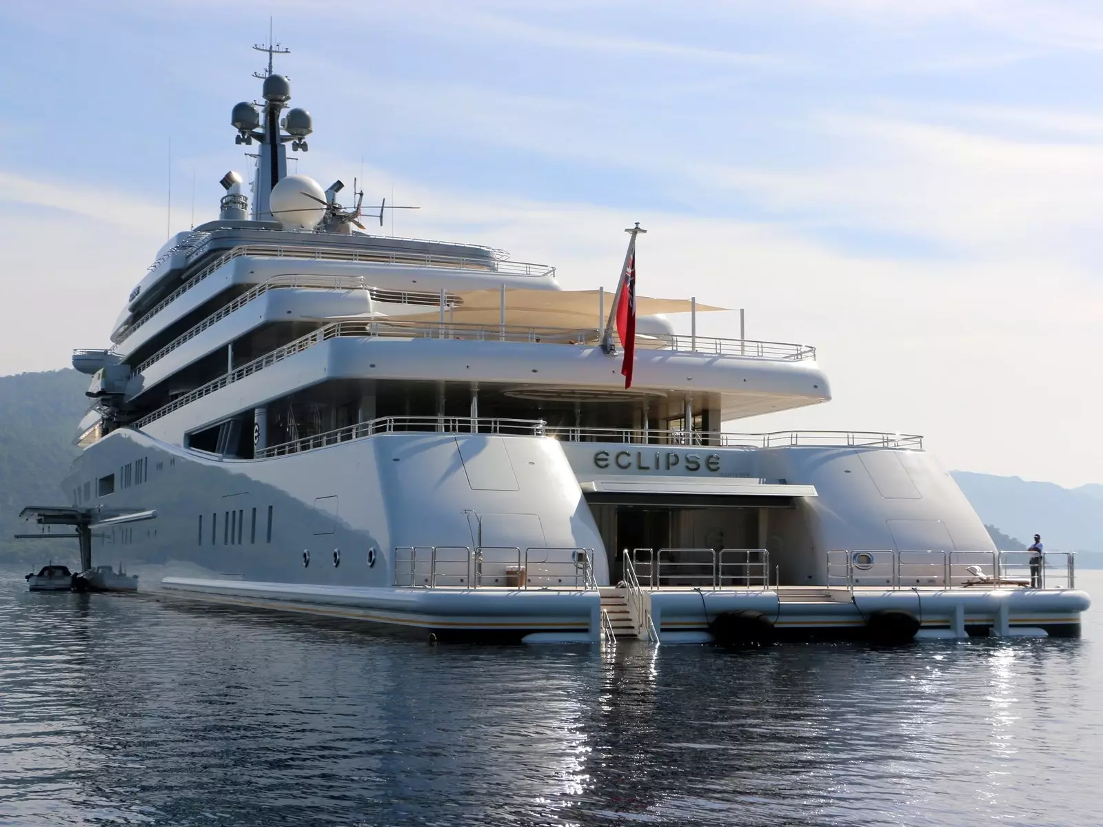 yachts mega