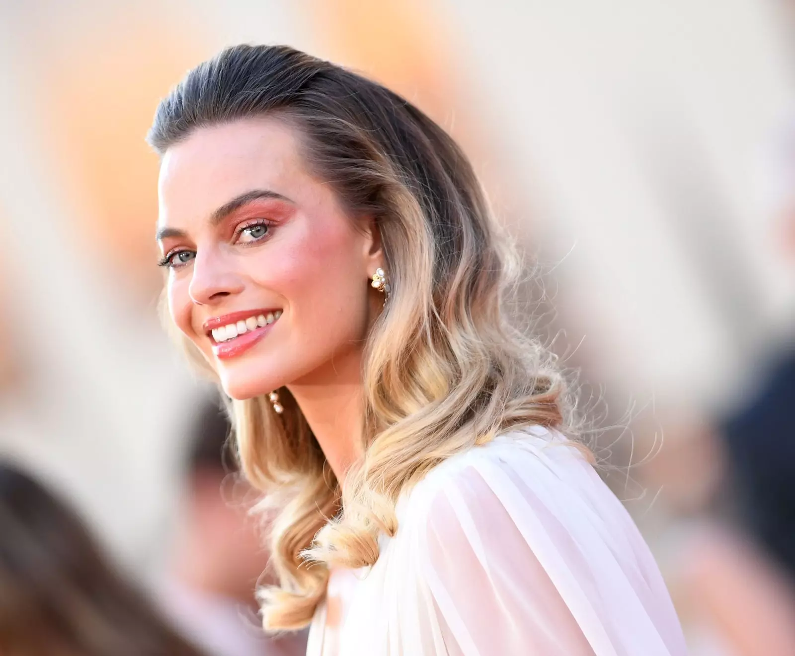 O le ala lea na filifili ai Margot Robbie e tusi atu ia Tarantino e galulue faatasi ma ia