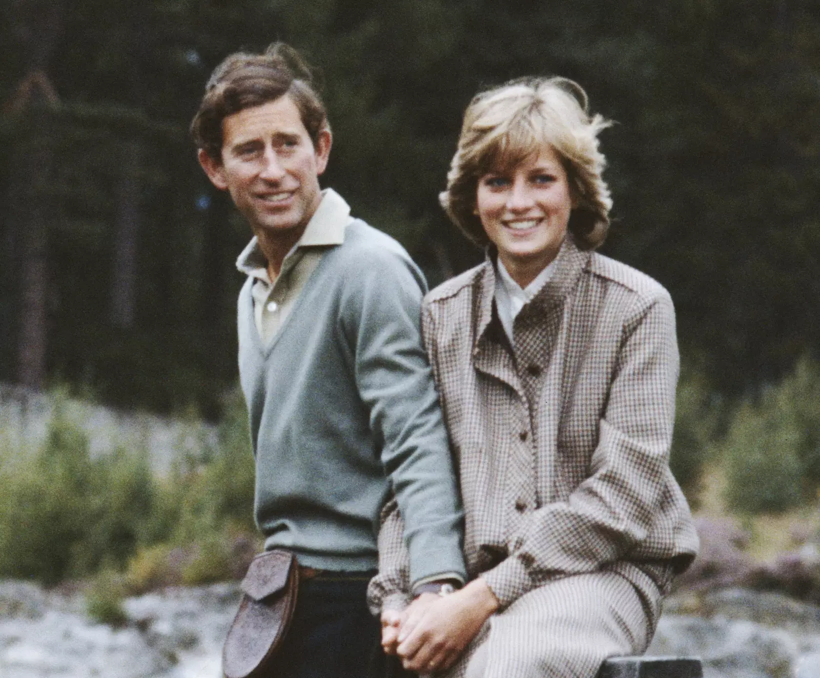 Prins Charles og prinsesse Diana på bryllupsreise på Balmoral i 1981.